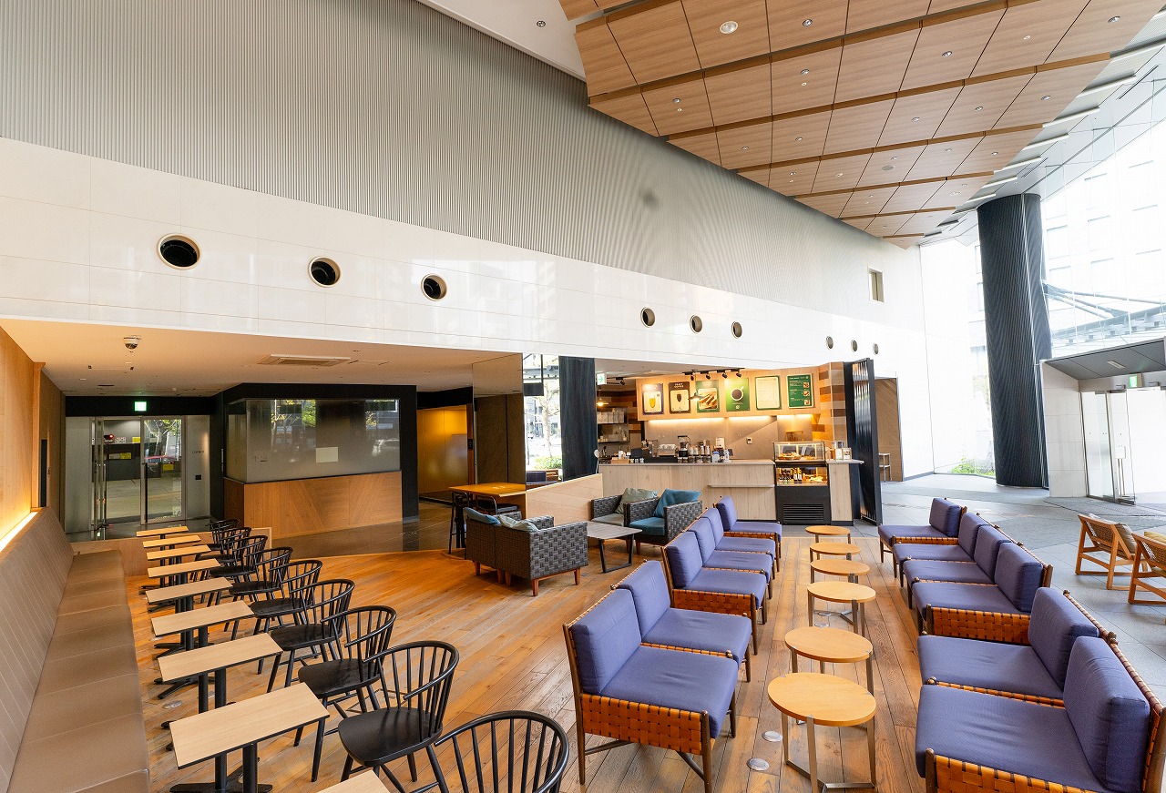 シェアオフィス200拠点超を展開するWOOCの新業態「BIZcomfort Cafe」～オフィスとカフェの融合で不動産の「収益性向上」や「管理 ...